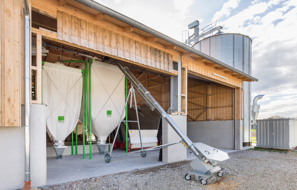 Grain Cannon by HORN Technic: Mobile and Powerful